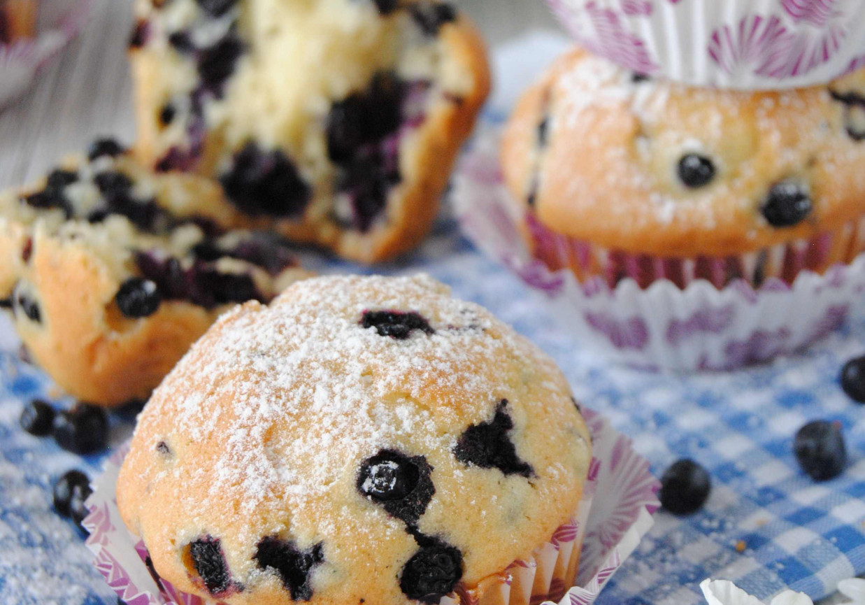 Muffinki jagodowe - DoradcaSmaku.pl