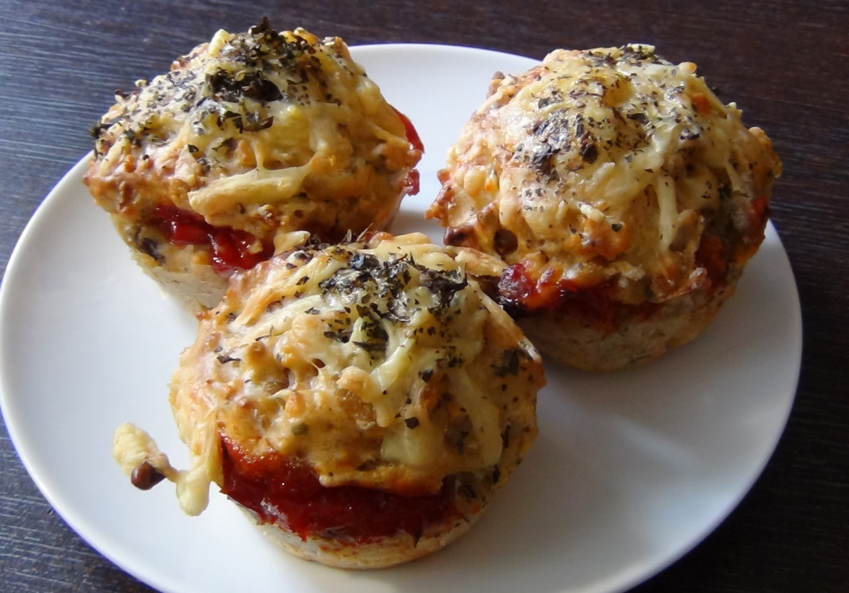 Muffinki pizzowe - DoradcaSmaku.pl