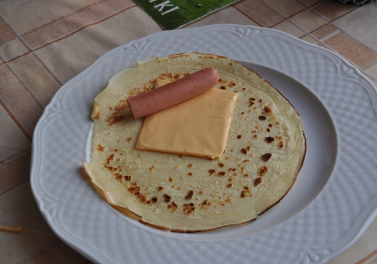 naleśniki z parówką, serem- panierowane - DoradcaSmaku.pl