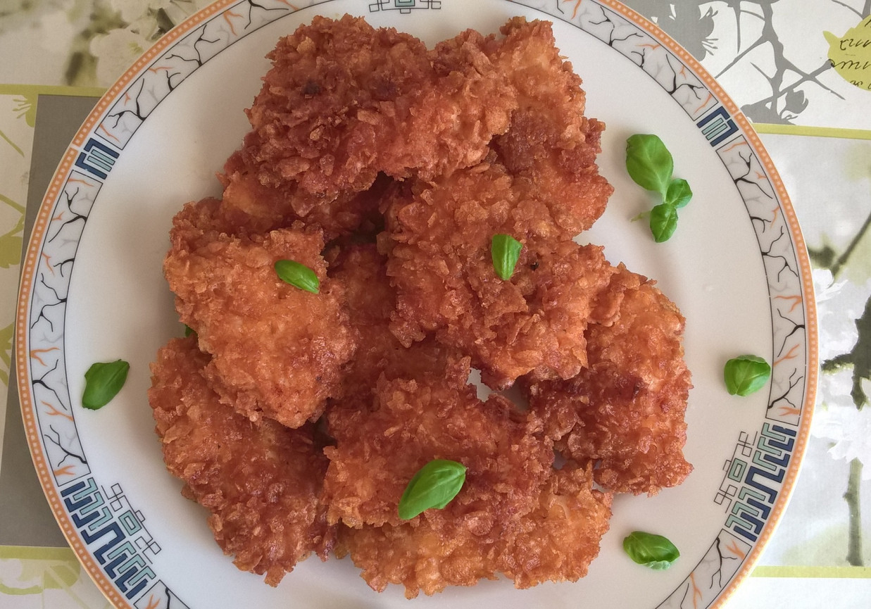 Nuggetsy w cieście i płatkach kukurydzianych - DoradcaSmaku.pl