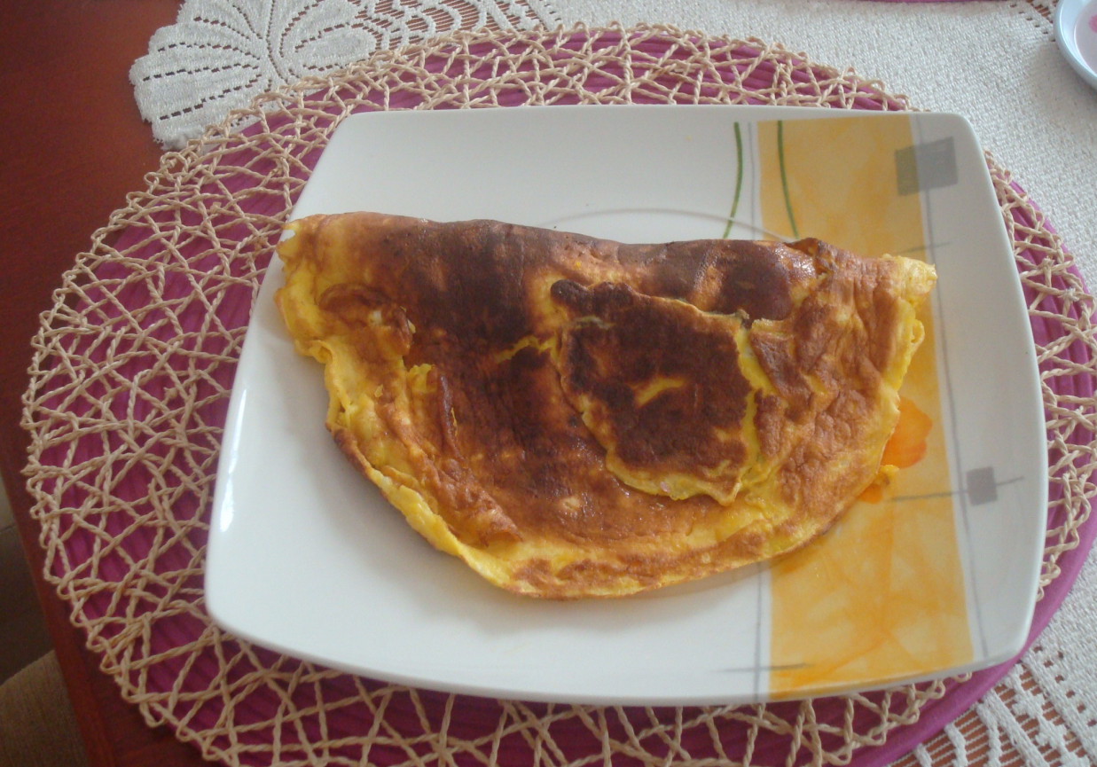 Omlet klasyczny - DoradcaSmaku.pl