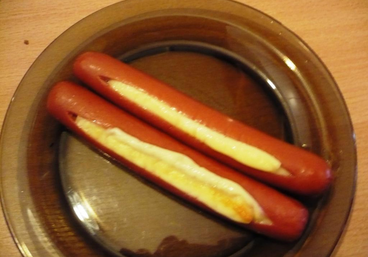 parowki zapiekane z żołtym serem - DoradcaSmaku.pl