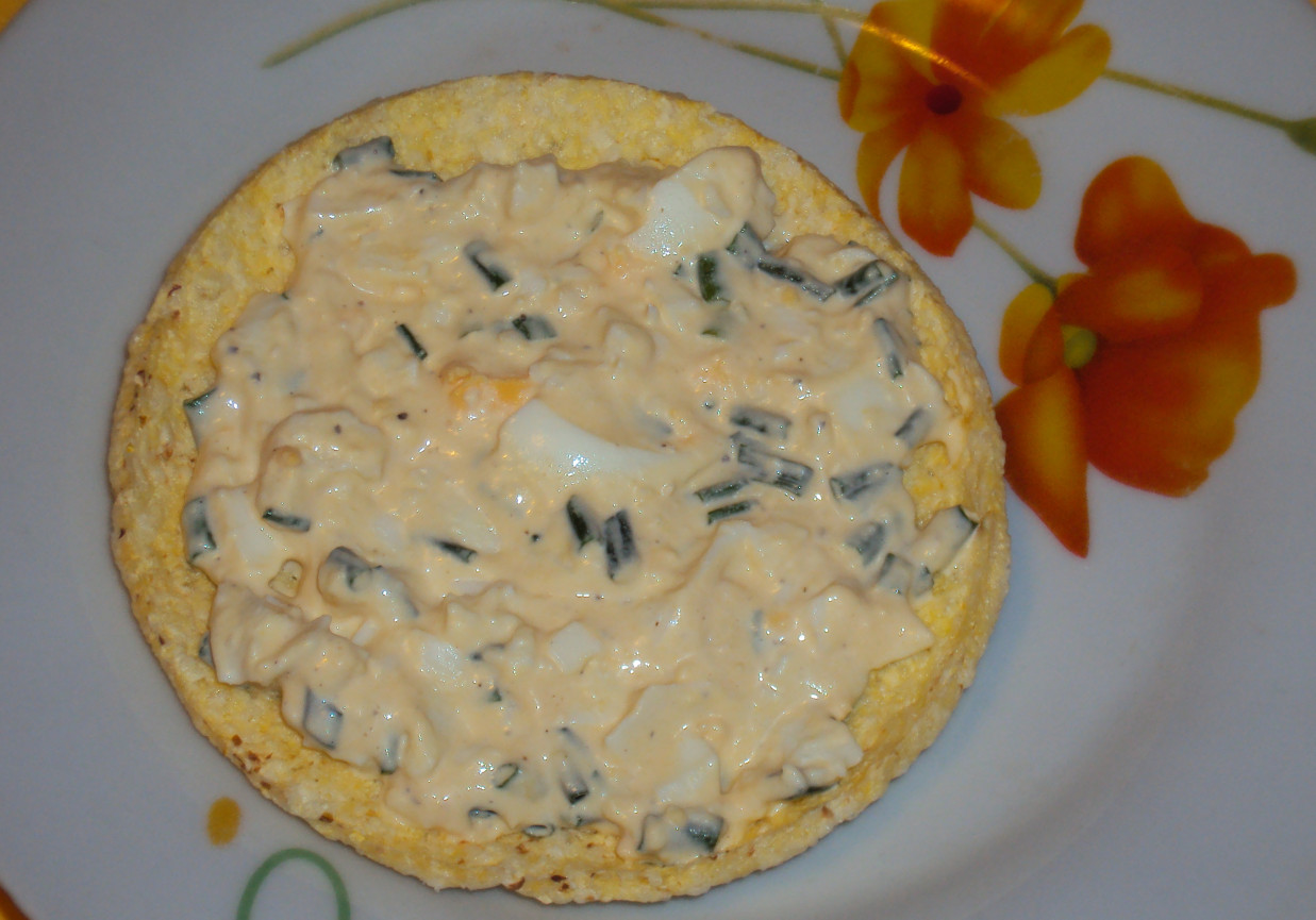 Pasta jajeczna ze szczypiorkiem - DoradcaSmaku.pl