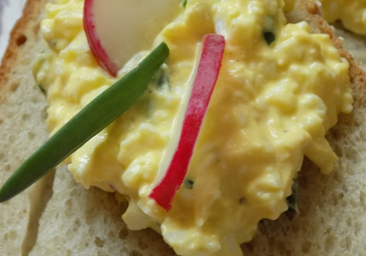 Pasta jajeczna - DoradcaSmaku.pl