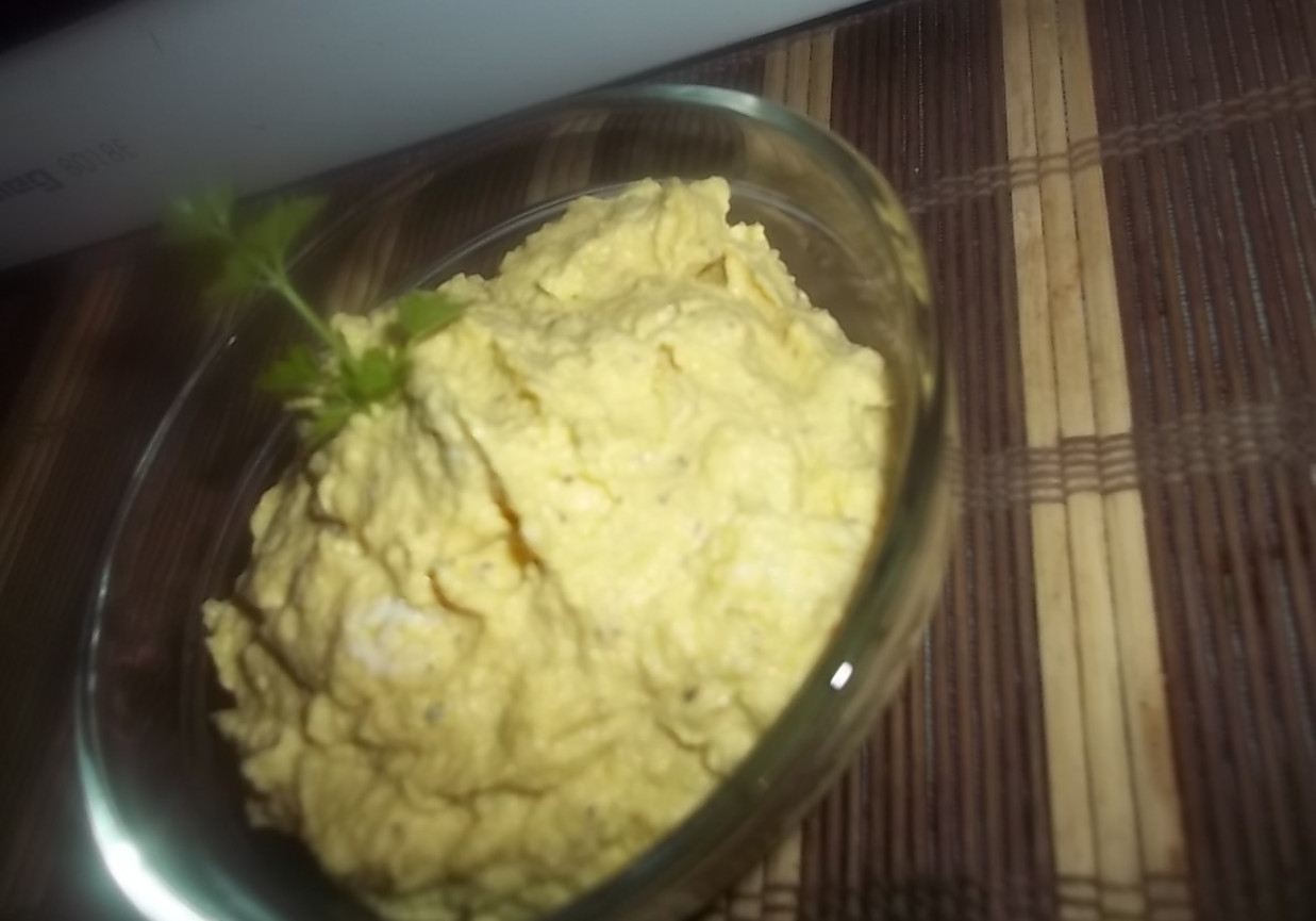 Pasta jajeczna - DoradcaSmaku.pl