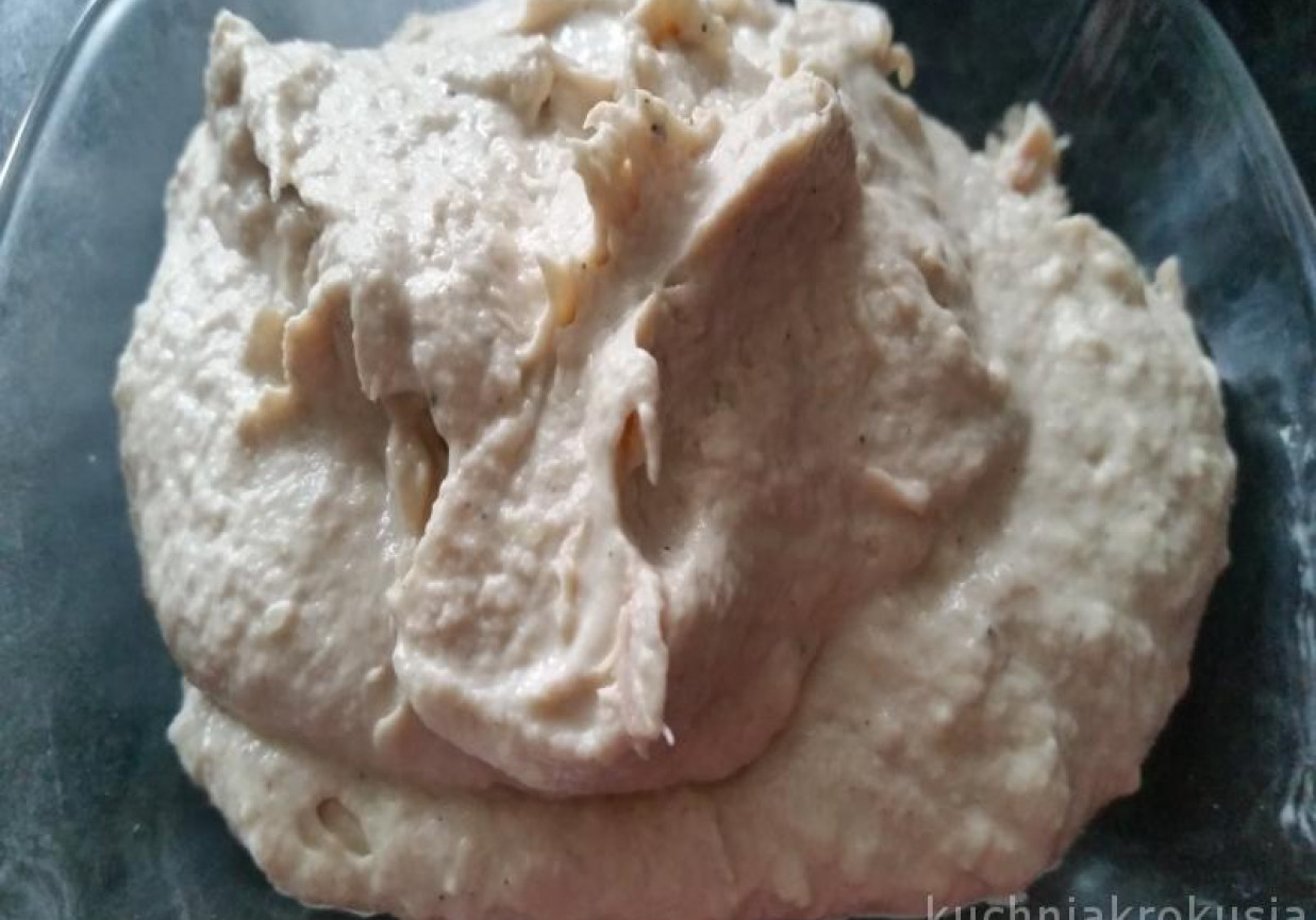 Pasta z gotowanego kurczaka - DoradcaSmaku.pl