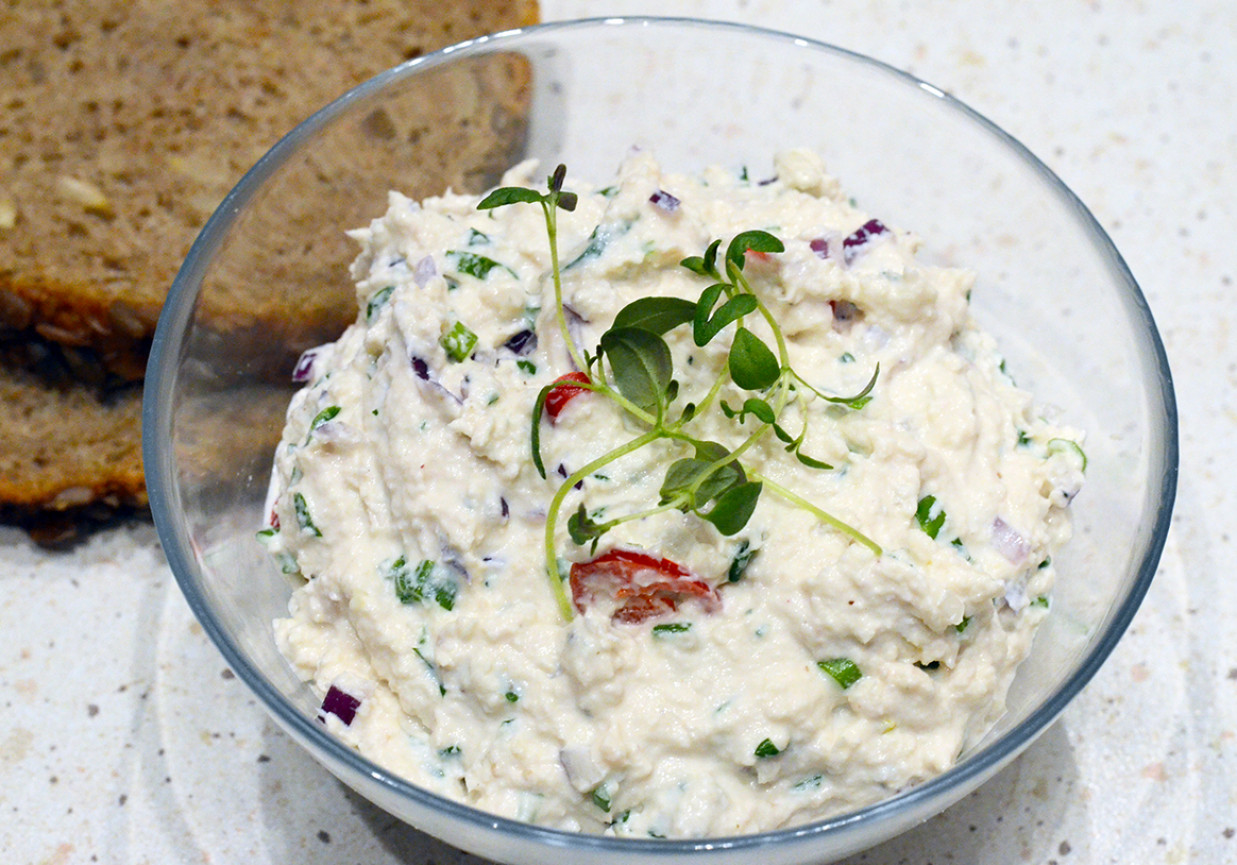 Pasta z kurczaka na ostro - DoradcaSmaku.pl