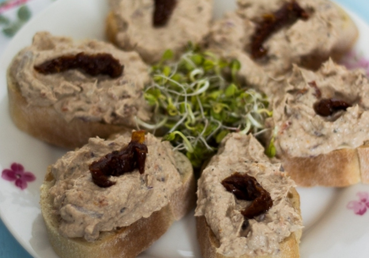 Pasta z kurczaka - DoradcaSmaku.pl