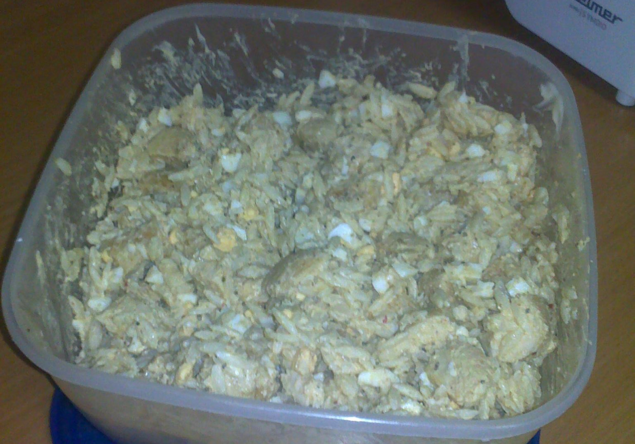 Pasta z kurczakiem i jajkiem do kanapki - DoradcaSmaku.pl