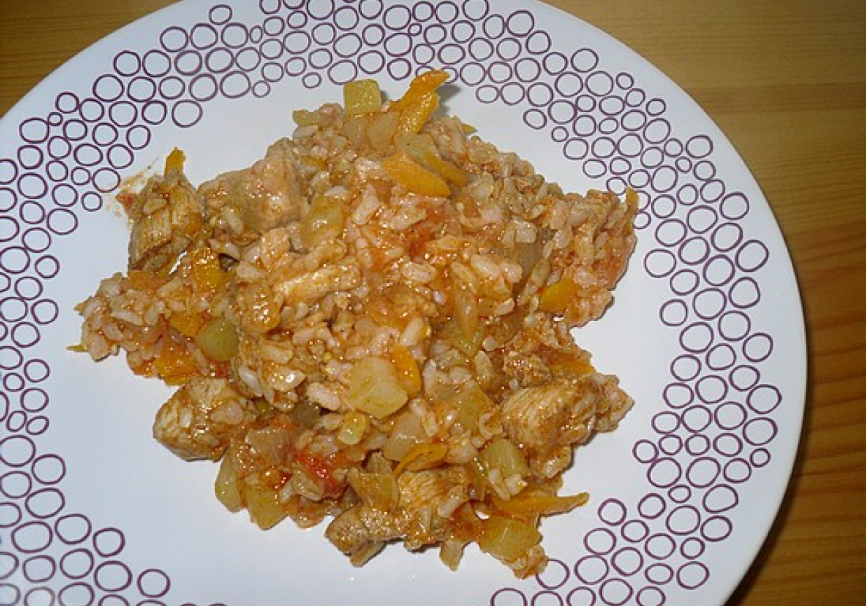 Pikantne danie z ryżem - DoradcaSmaku.pl