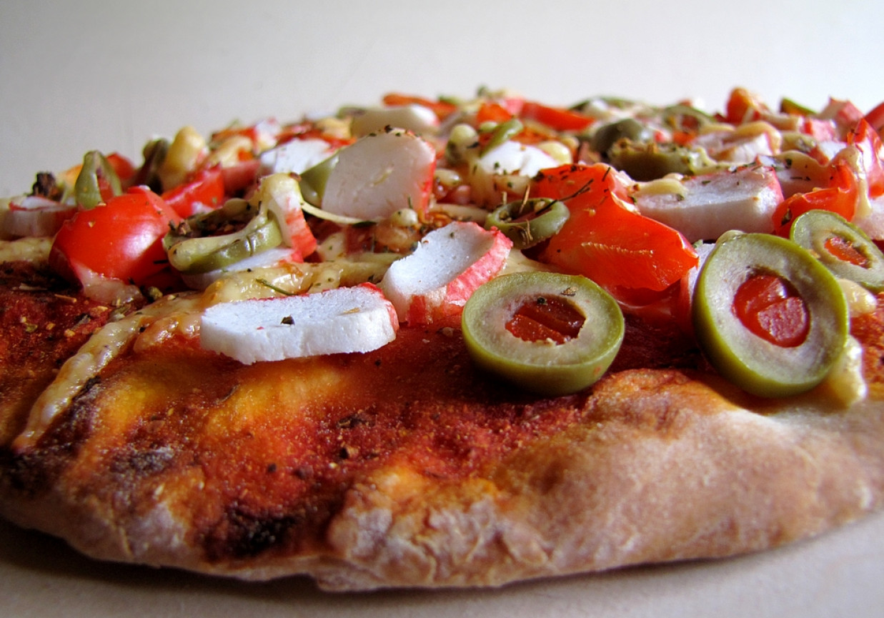 Pizza z surimi - DoradcaSmaku.pl