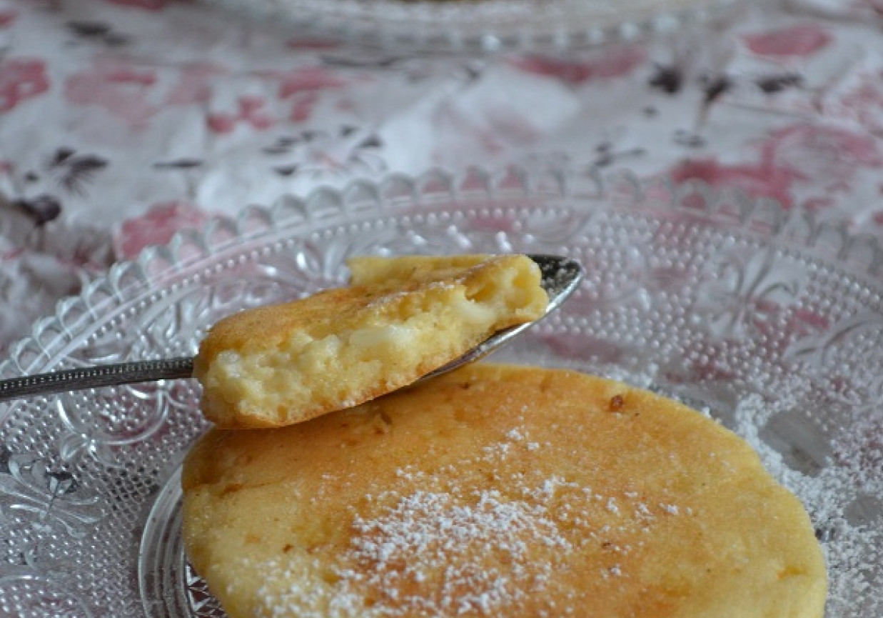 Placuszki z serka wiejskiego - DoradcaSmaku.pl