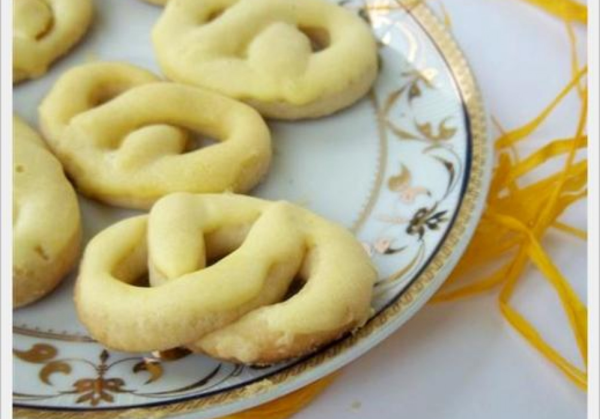 Precelki z Amaretto - DoradcaSmaku.pl