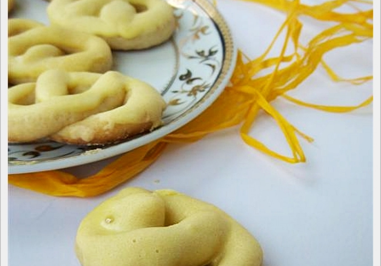 Precelki z Amaretto - DoradcaSmaku.pl