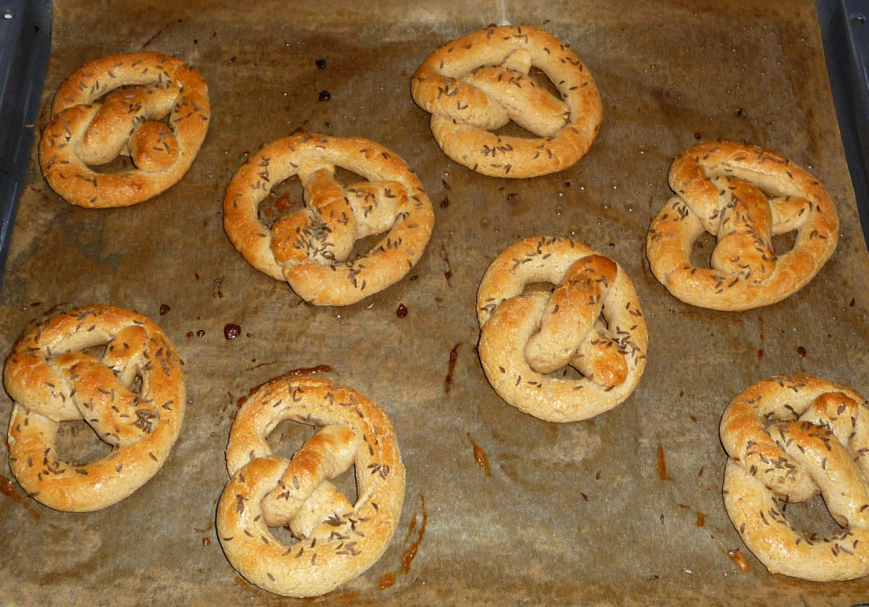 Precelki z kminkiem - DoradcaSmaku.pl