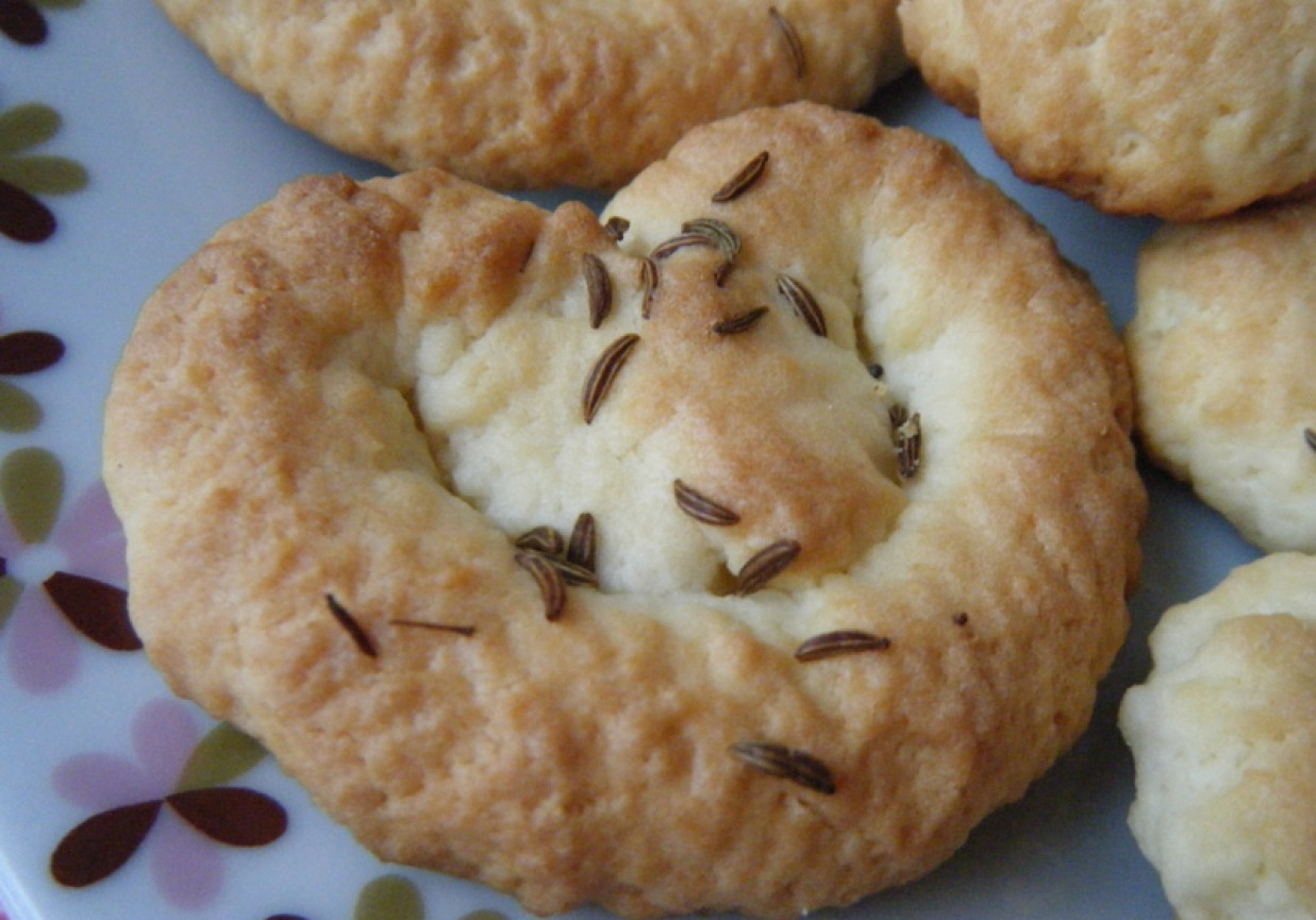 Precelki z kminkiem - DoradcaSmaku.pl