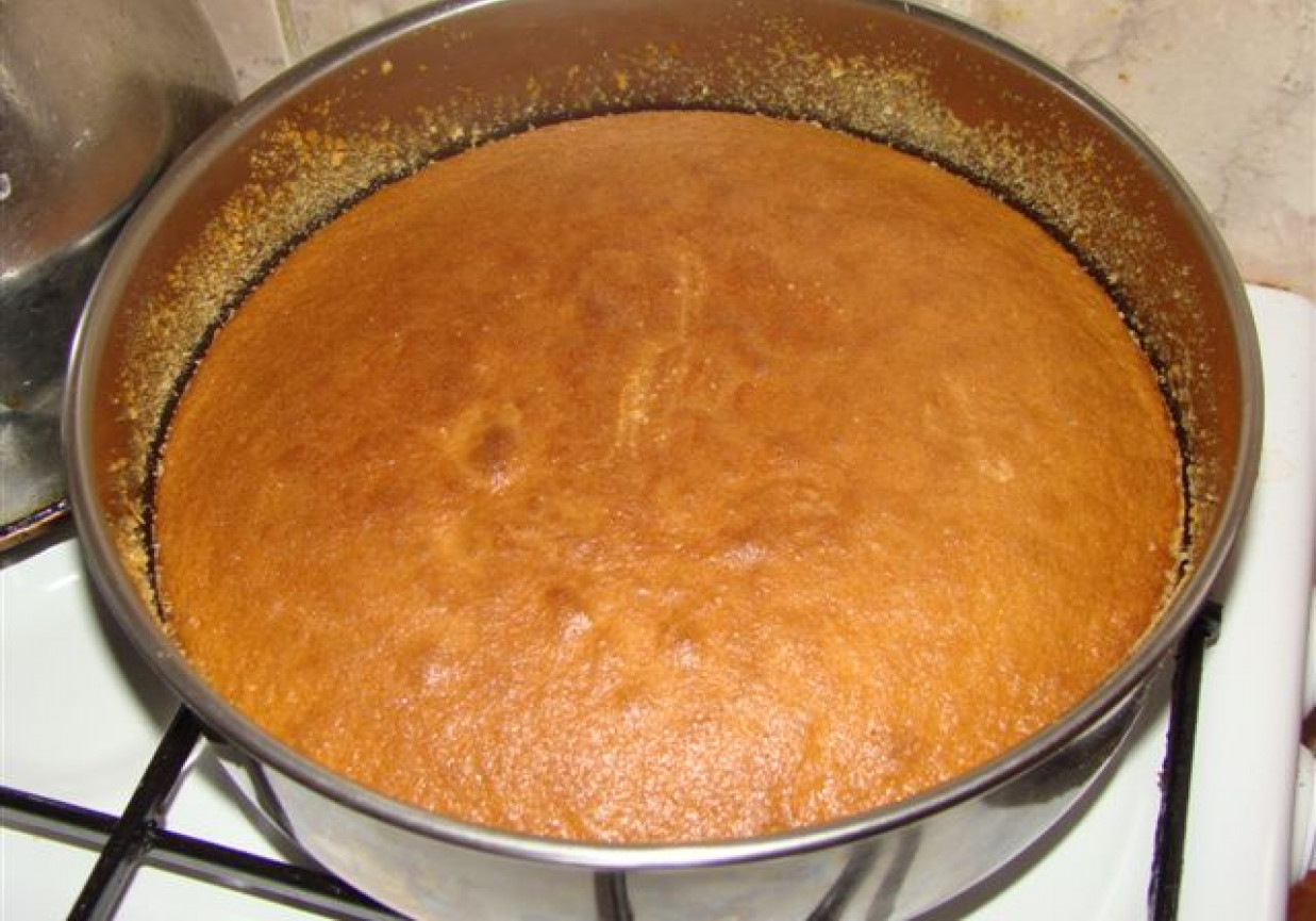 prosty przepis na biszkopt - DoradcaSmaku.pl