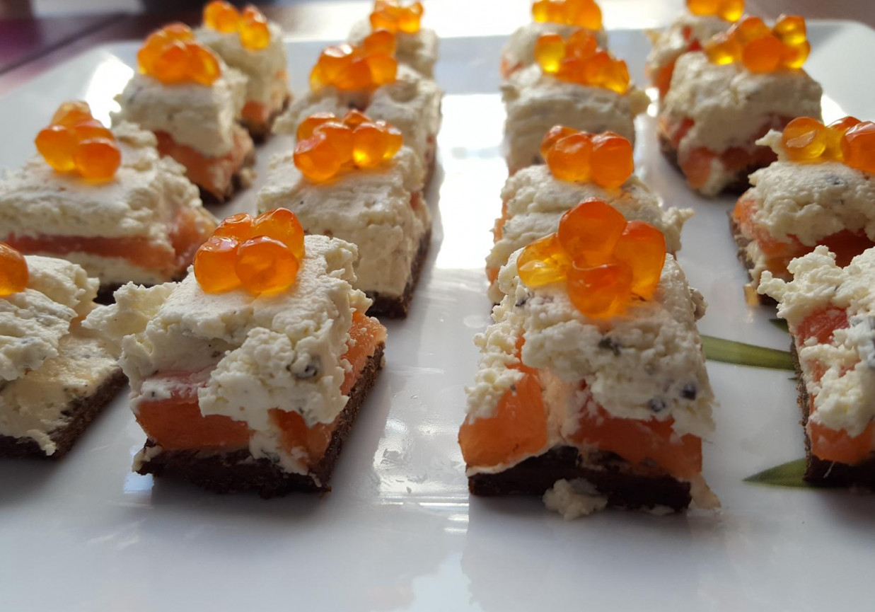 Przystawka z kawiorem z łososia - DoradcaSmaku.pl
