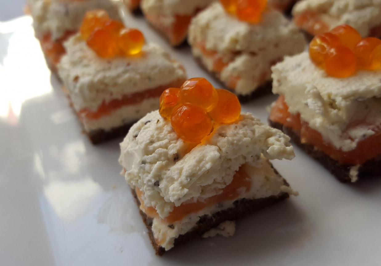 Przystawka z kawiorem z łososia - DoradcaSmaku.pl