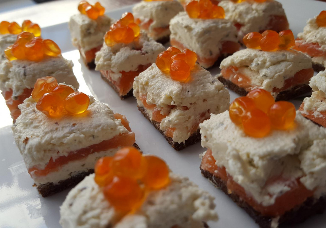 Przystawka z kawiorem z łososia - DoradcaSmaku.pl