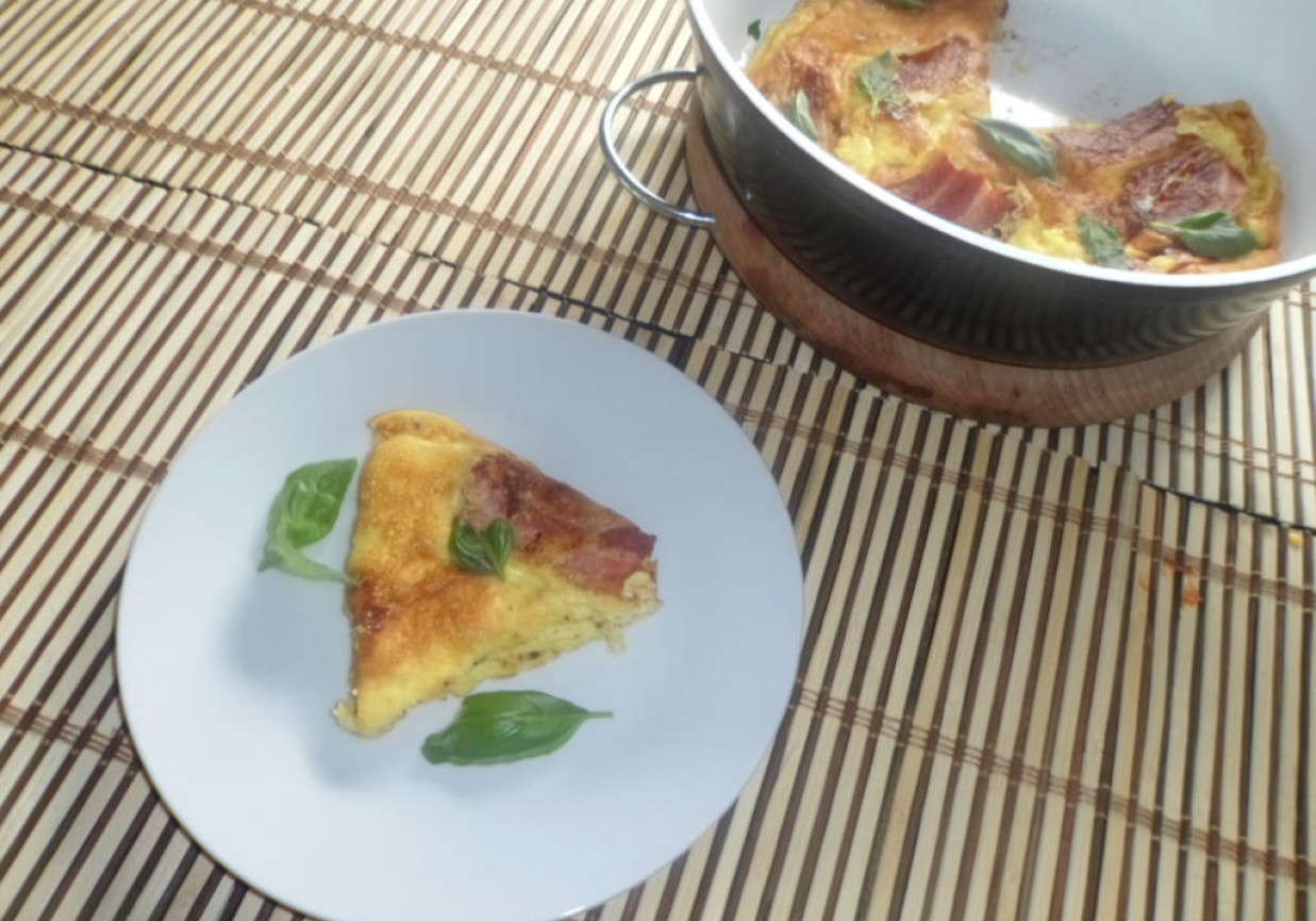 Puszysty omlet z bekonem - DoradcaSmaku.pl