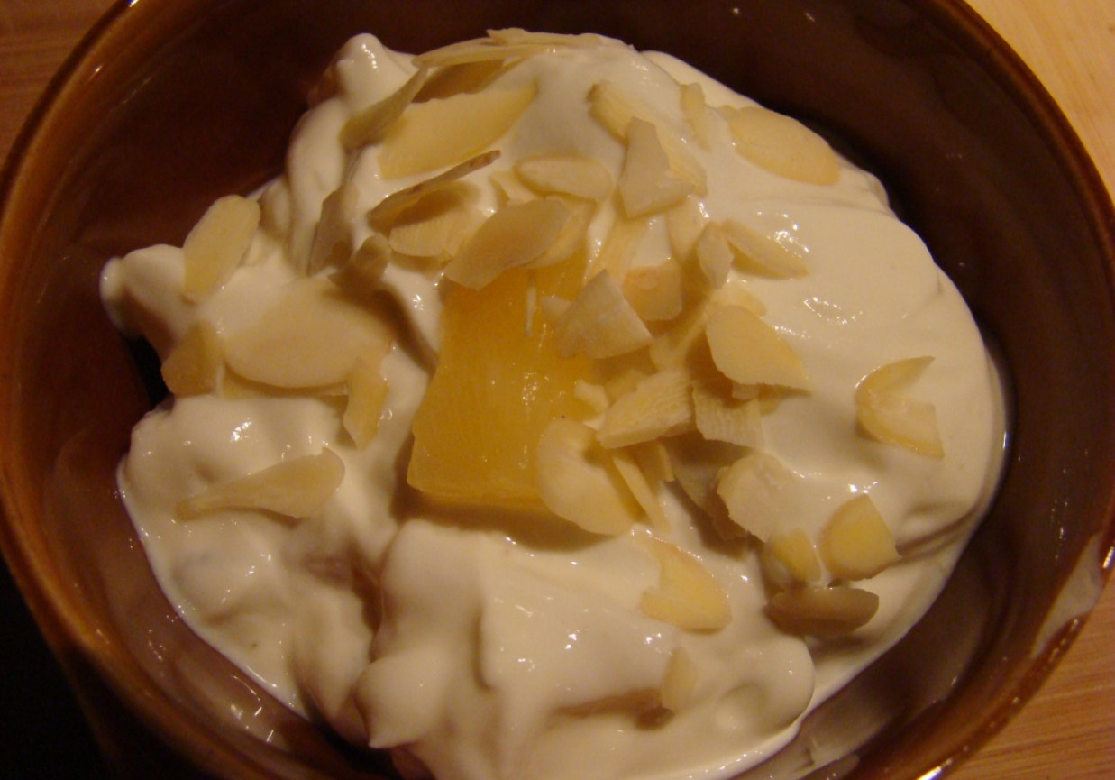 Pyszny deser z ananasem - DoradcaSmaku.pl