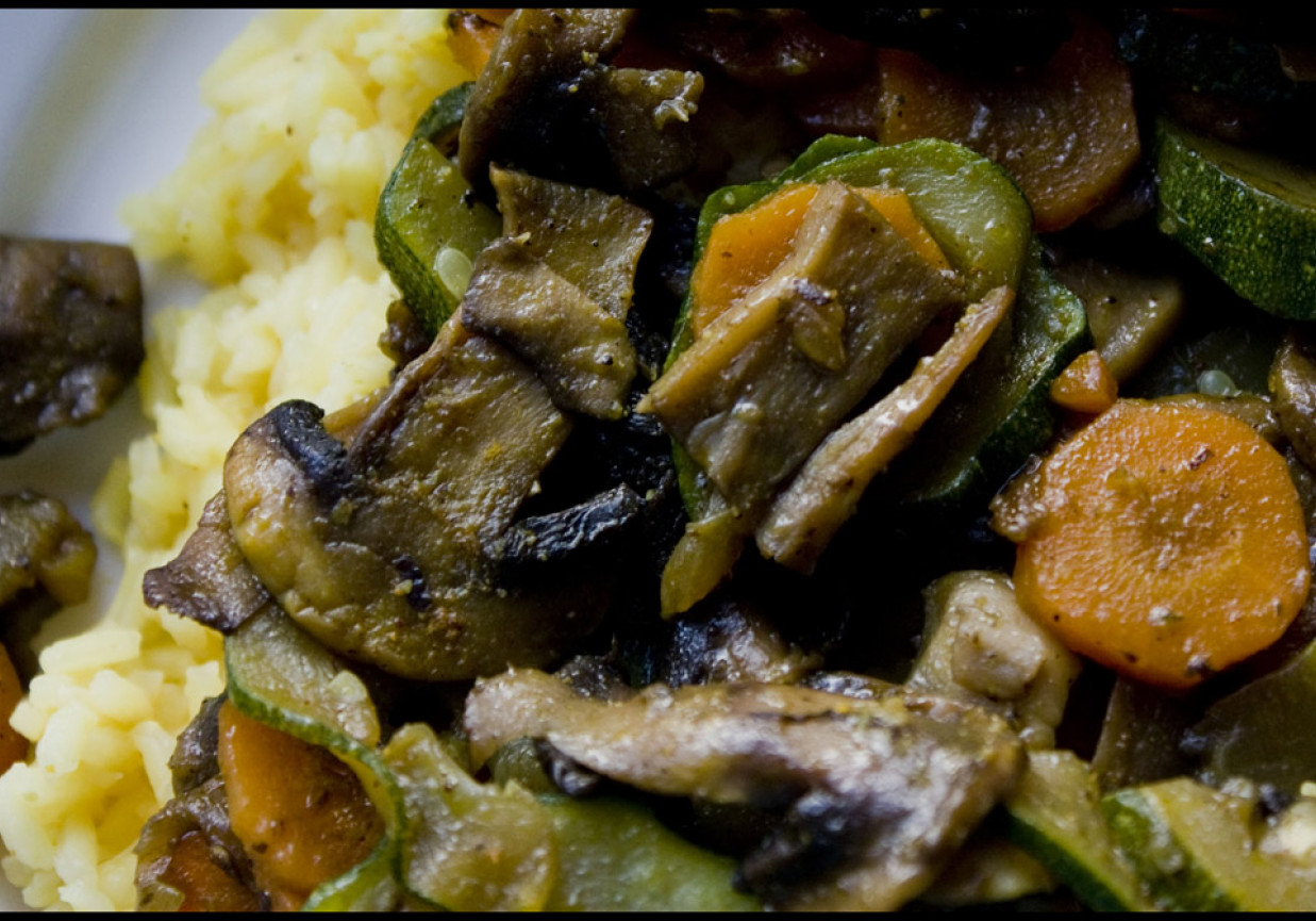 Ryż curry z duszonymi warzywami - DoradcaSmaku.pl