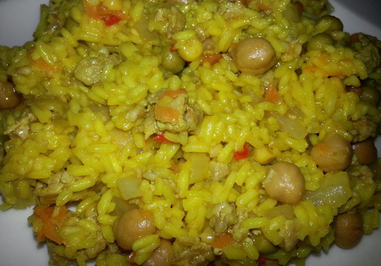 Ryż curry z mięsem mielonym. - DoradcaSmaku.pl