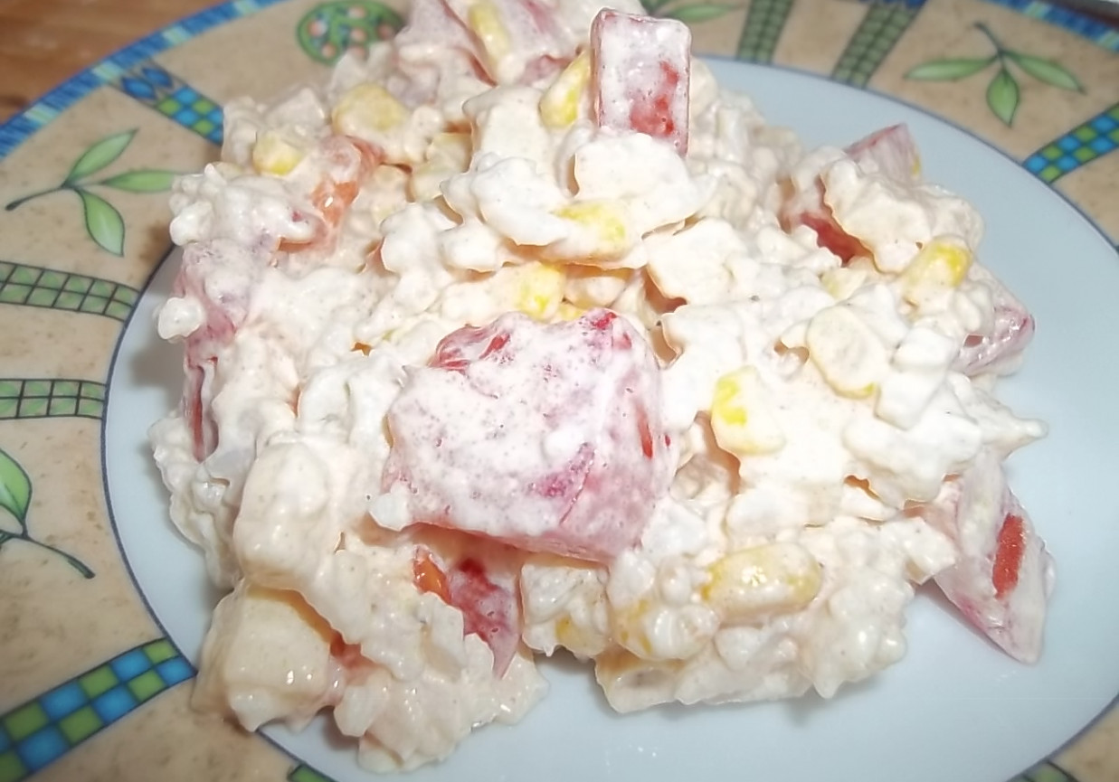 Sałatka z ryżem - DoradcaSmaku.pl