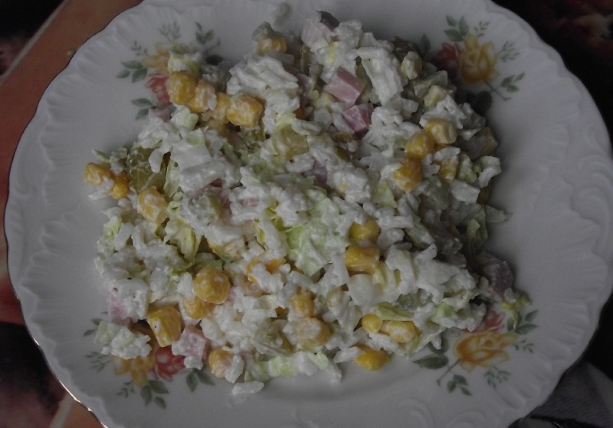 Sałatka z ryżem - DoradcaSmaku.pl