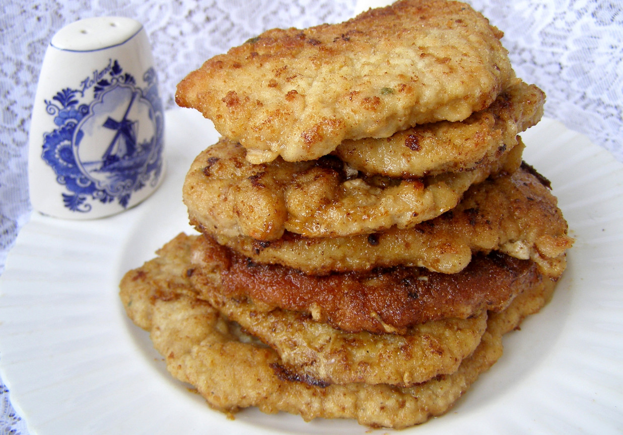 Schabowe w panierce z mąki kukurydzianej i tartej bułki - DoradcaSmaku.pl
