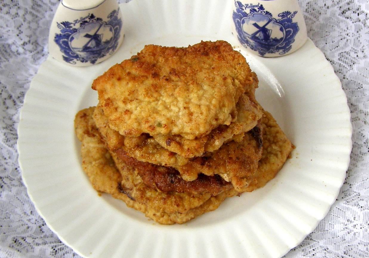 Schabowe w panierce z mąki kukurydzianej i tartej bułki - DoradcaSmaku.pl