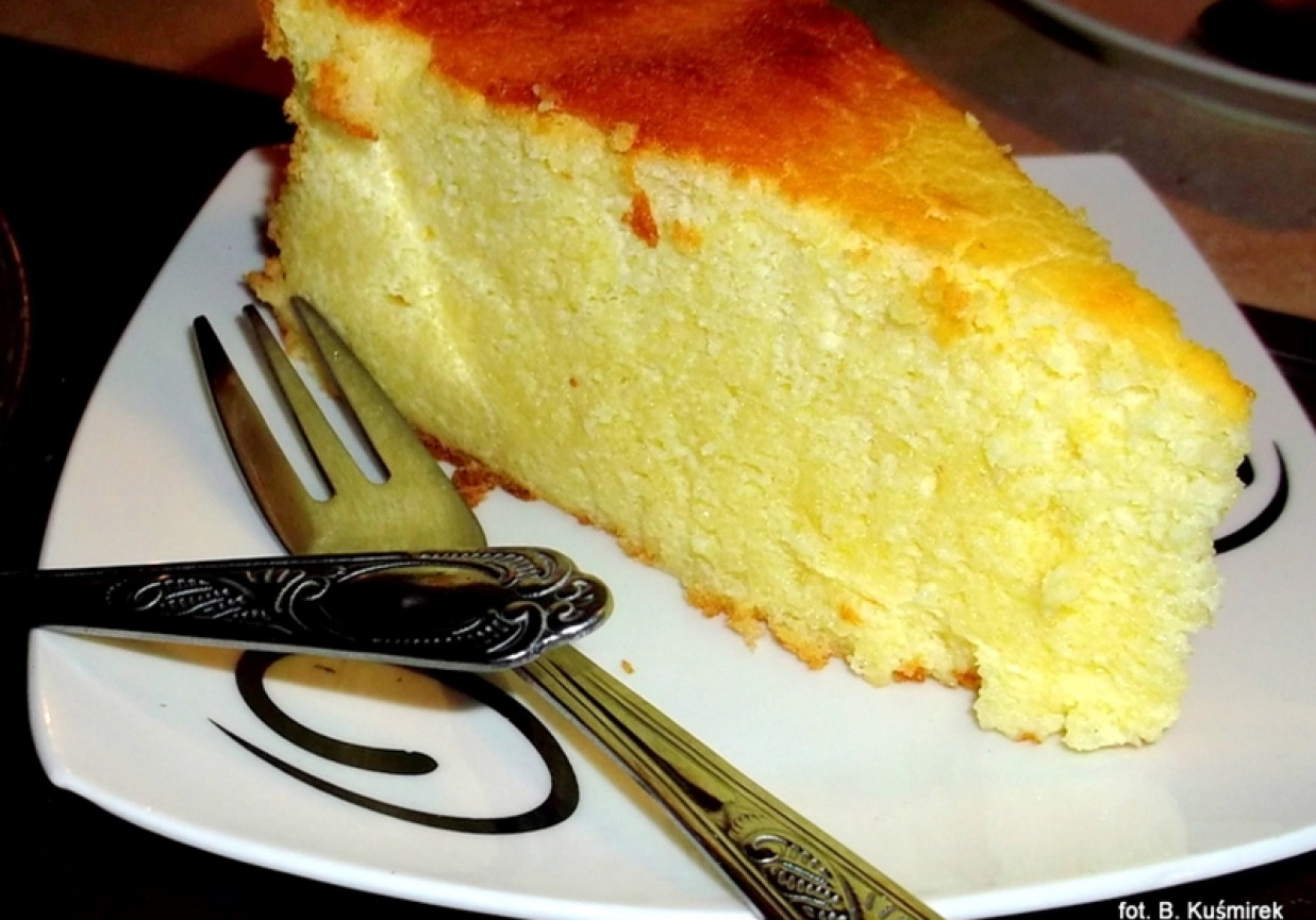 Sernik z kaszą manną, czyli sernik tradycyjny - DoradcaSmaku.pl