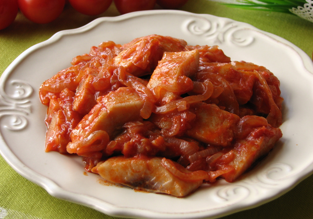 Śledzie w sosie pomidorowym - DoradcaSmaku.pl