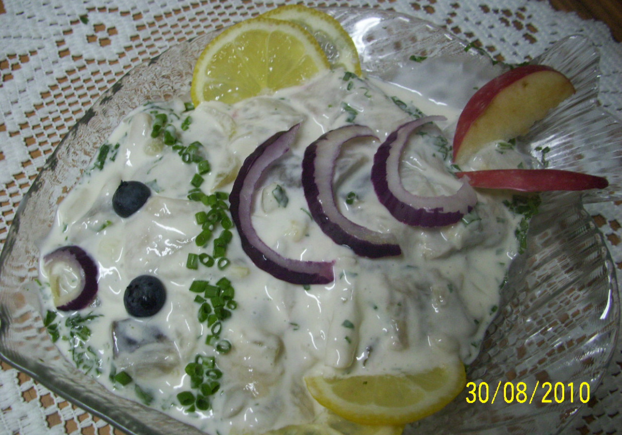 Śledzie w sosie śmietanowym - DoradcaSmaku.pl