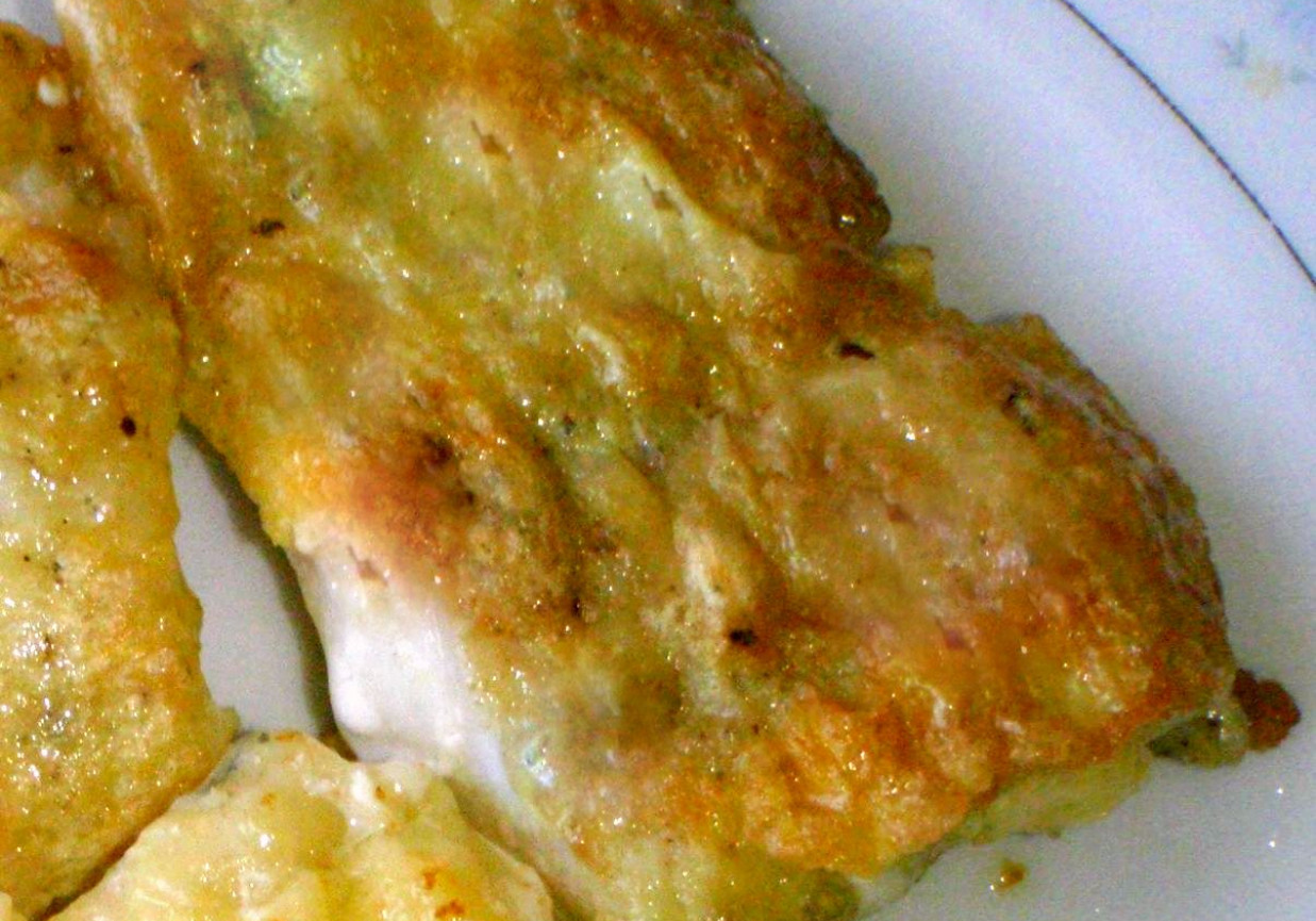 smażona ryba w panierce z mąki - DoradcaSmaku.pl