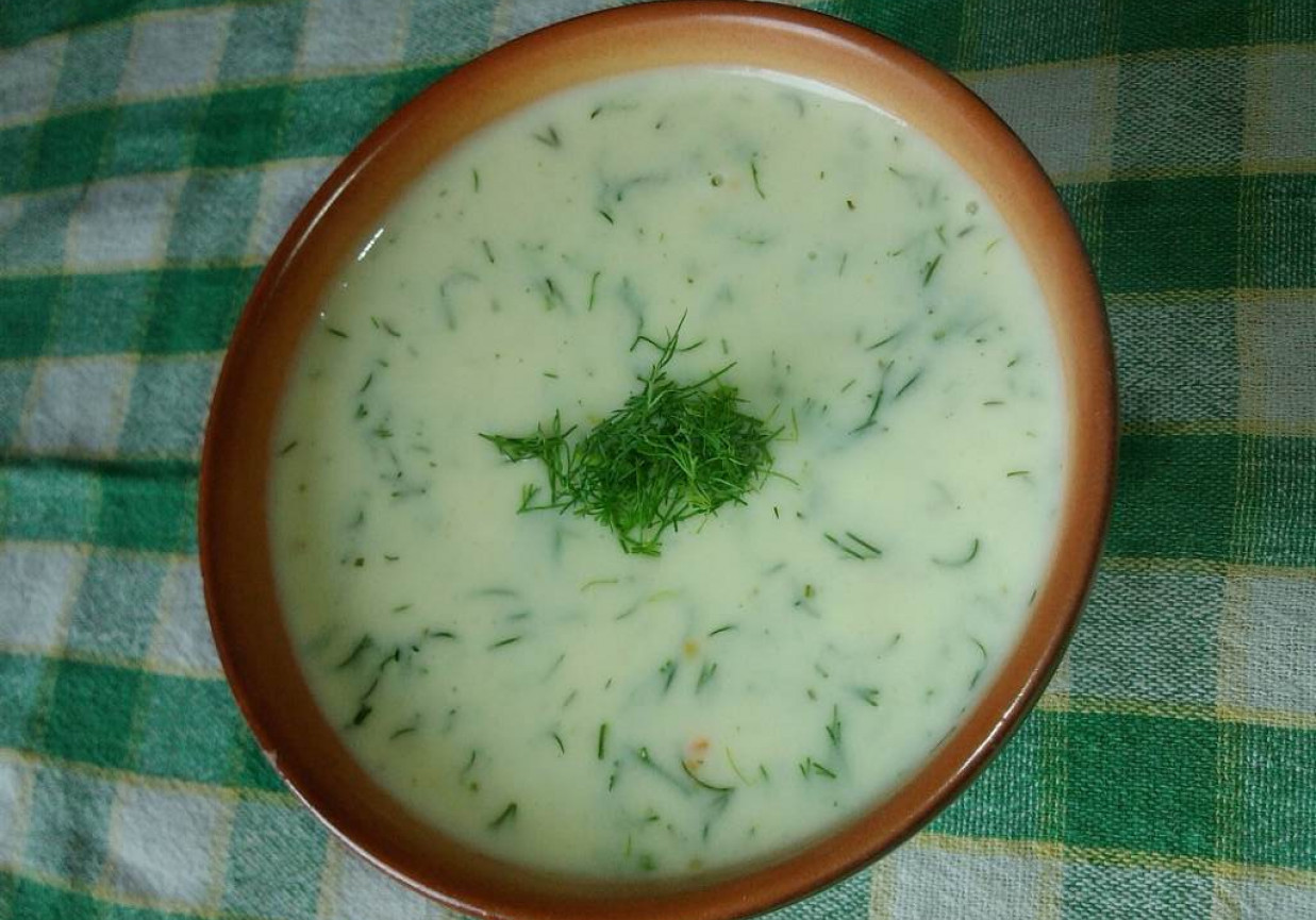 Sos koperkowy na bulionie | Przepis - DoradcaSmaku.pl