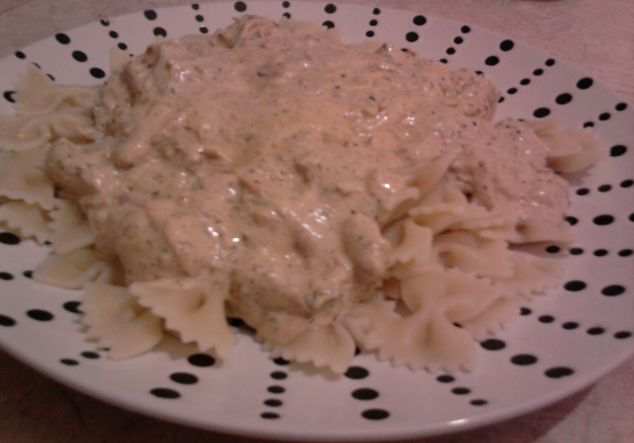 Sos z piersią z kurczaka na ostro - DoradcaSmaku.pl