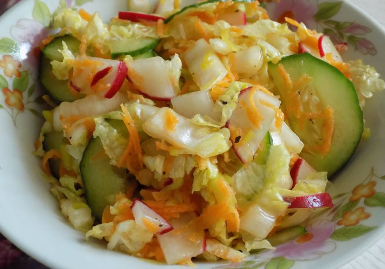 Surówka wielowarzywna - DoradcaSmaku.pl