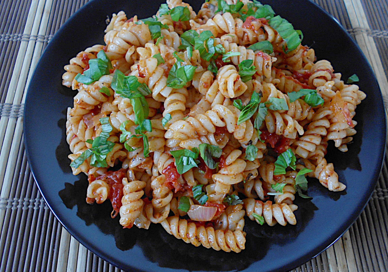 Świderki w sosie pomidorowym - DoradcaSmaku.pl