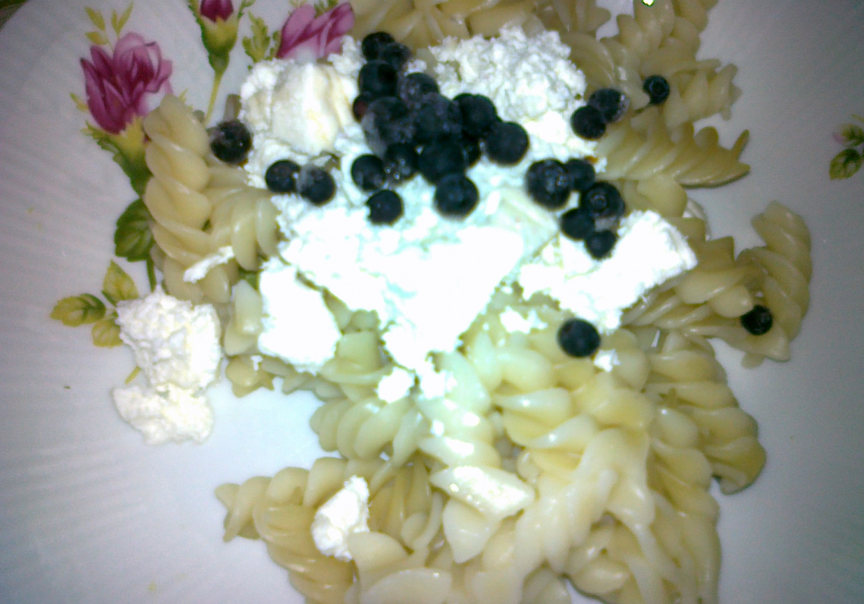 swiderki z serem i jagodami - DoradcaSmaku.pl