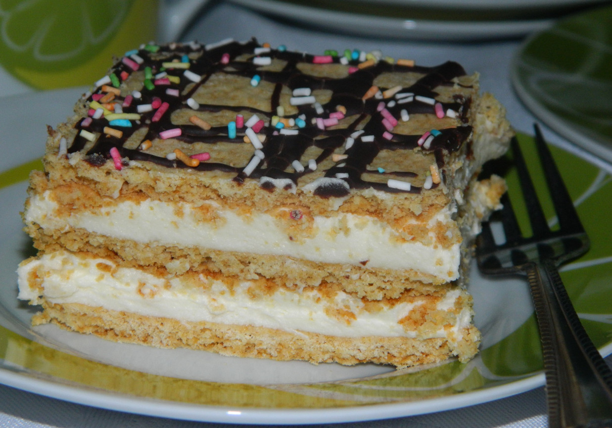 Tani placek z kremem - DoradcaSmaku.pl