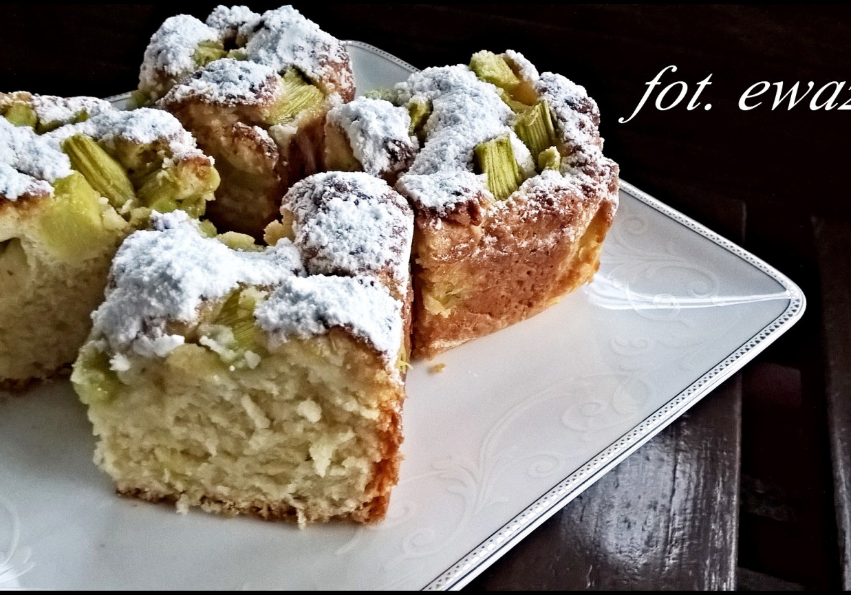 Topielec z rabarbarem Zewy - DoradcaSmaku.pl