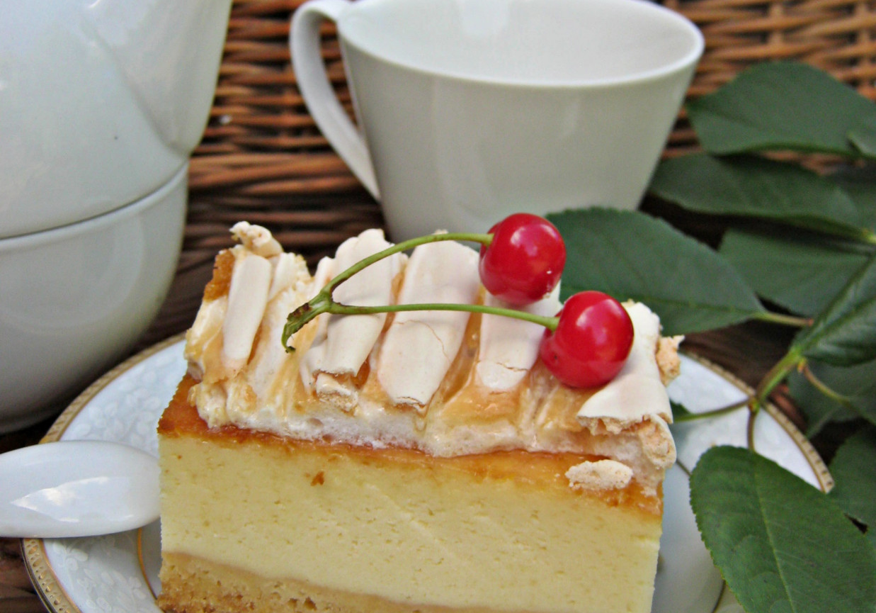 Tradycyjny sernik z rosą - DoradcaSmaku.pl