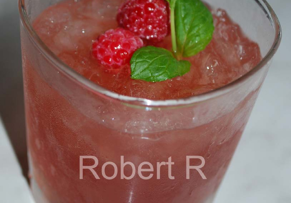 Truskawkowe Bohito - drink - DoradcaSmaku.pl