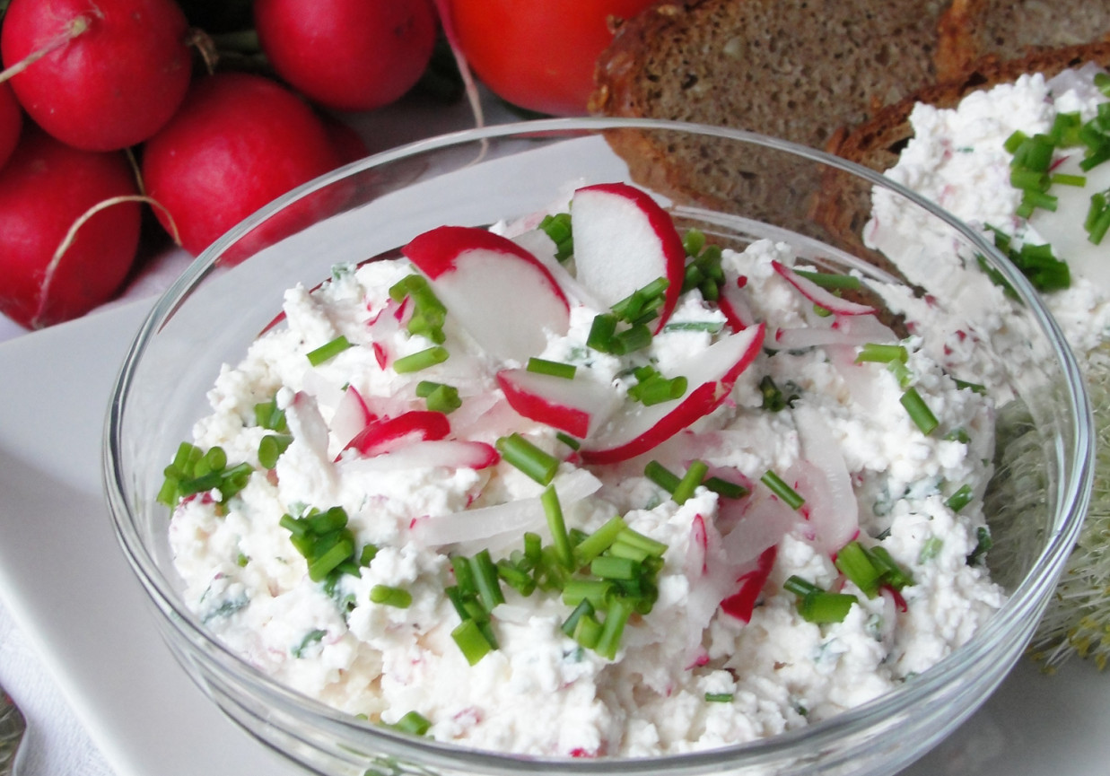 Twaróg z rzodkiewką - DoradcaSmaku.pl