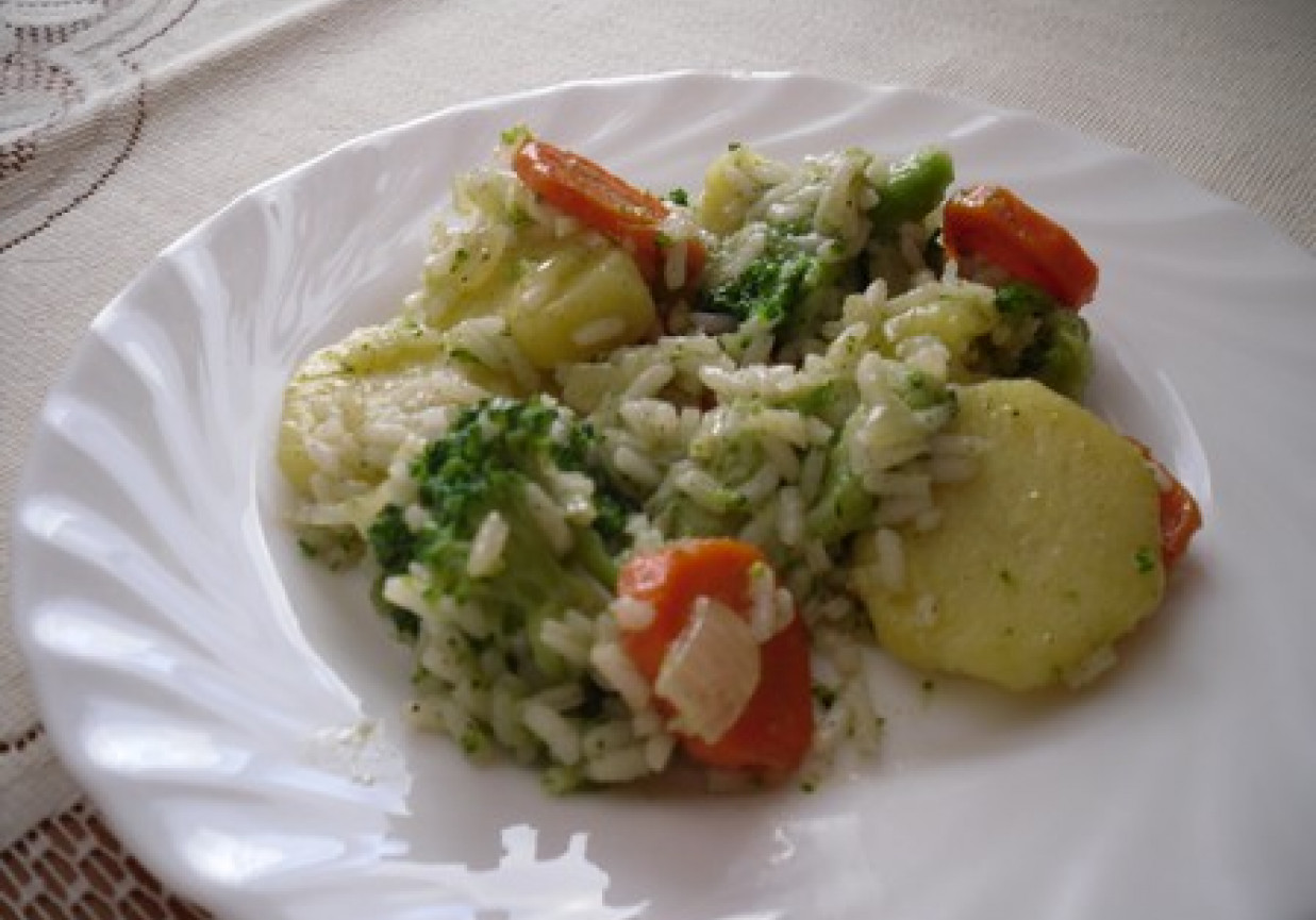 Wegańskie danie z ryżem - DoradcaSmaku.pl