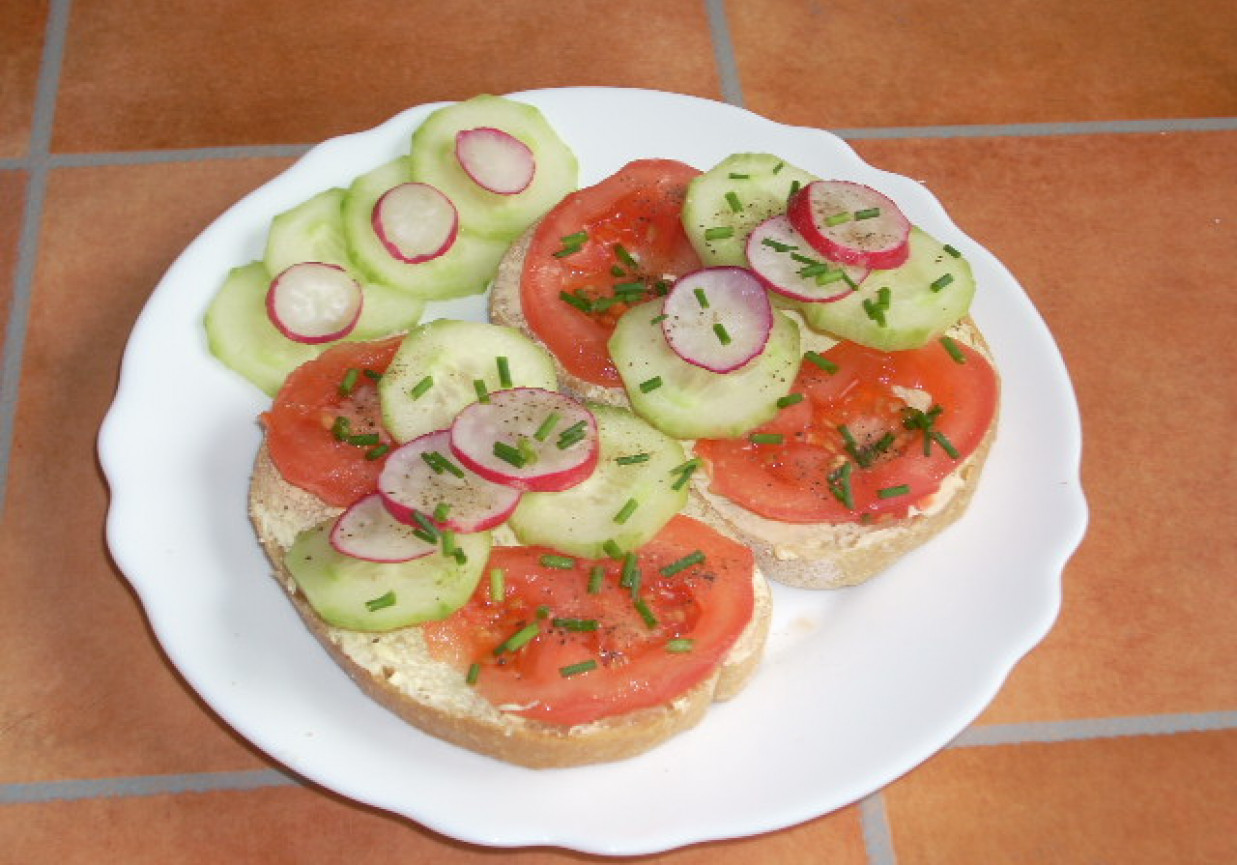 Wiosenne kanapki dla niejadków - DoradcaSmaku.pl