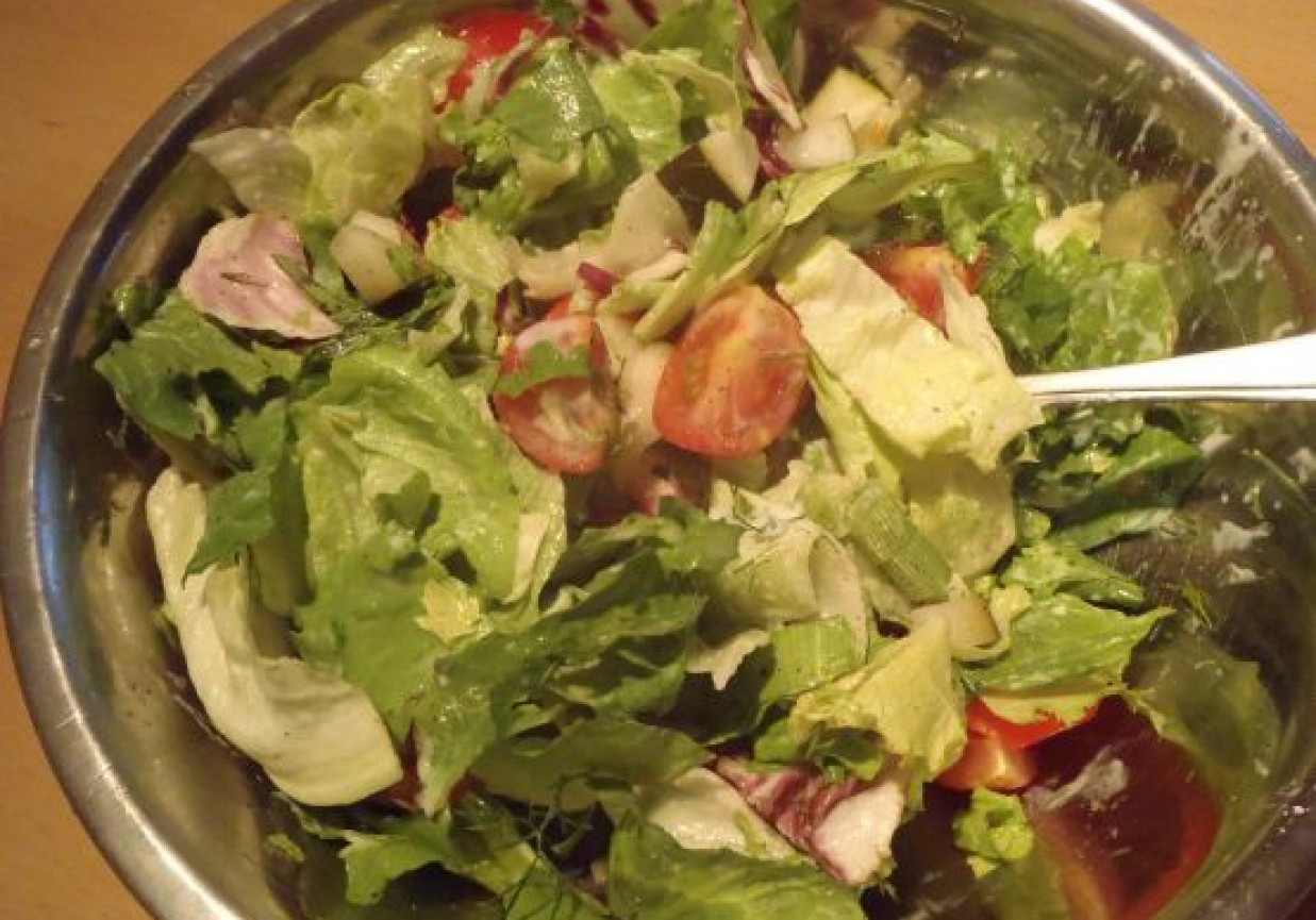 Zdrowy mix sałatowy - DoradcaSmaku.pl