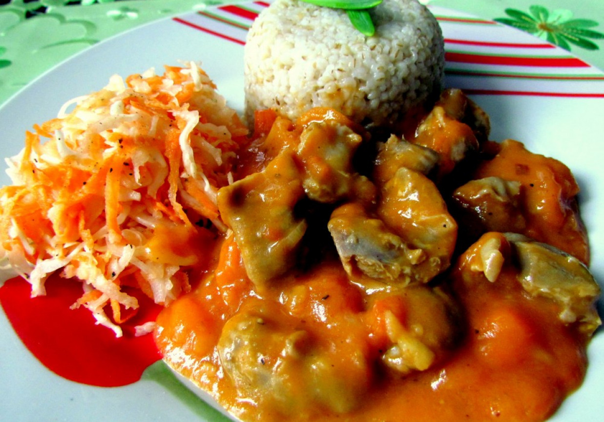 Żołądki w sosie pomidorowym - DoradcaSmaku.pl